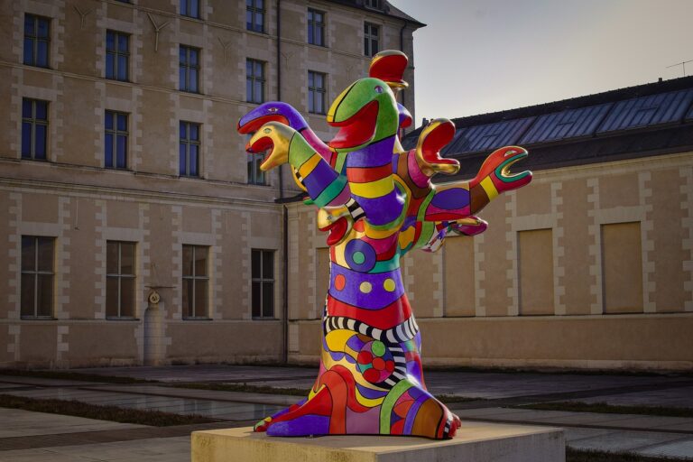 Comment rendre une pièce plus moderne avec les bons objets déco